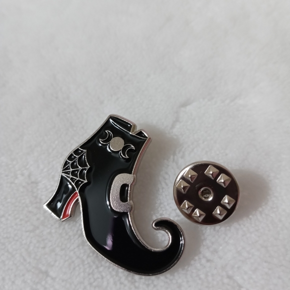 Jewelry | Gothic Halloween Black Witch Shoe Pin | Poshmark